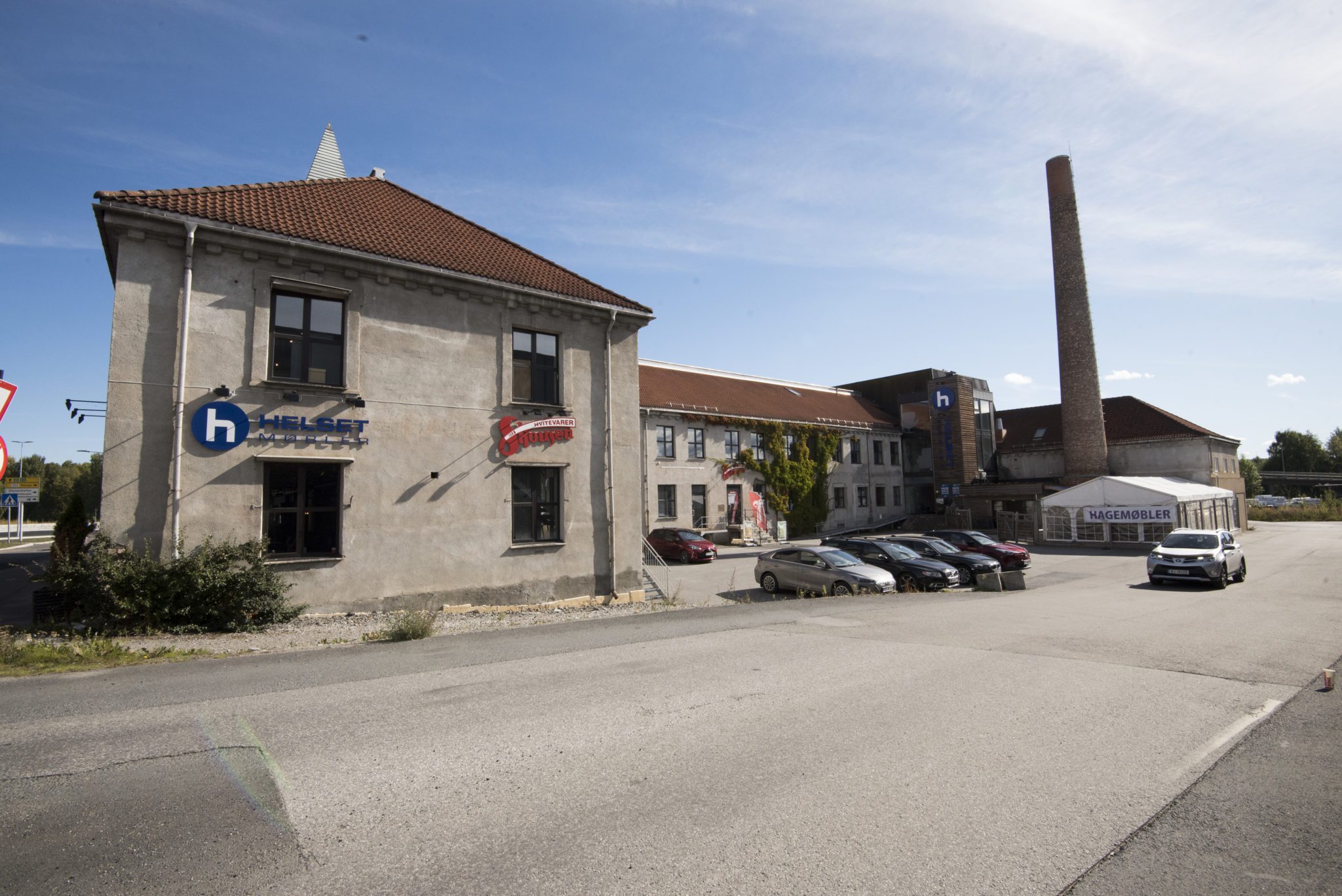 Hjem - Helset Mobler